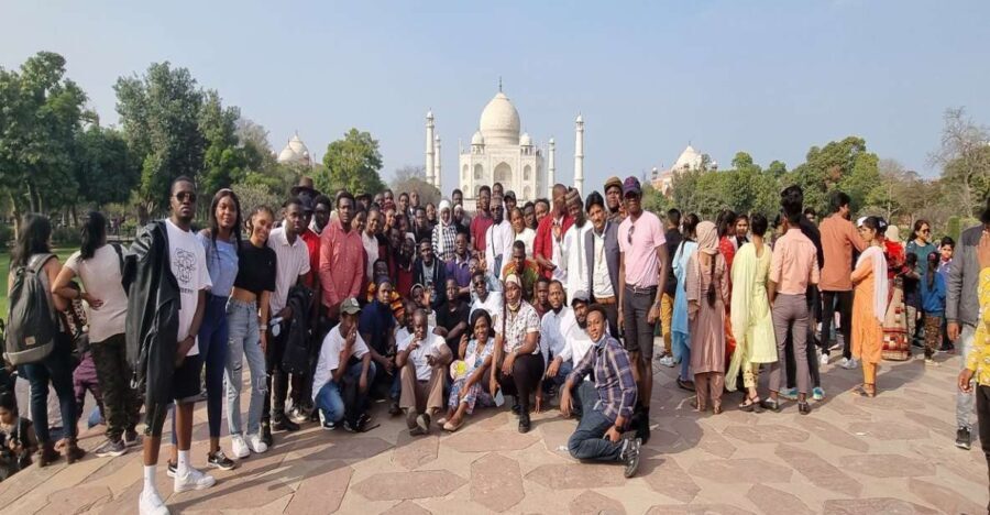 From Agra: One Day Trip of Taj Mahal & Fatehpur Sikri - Why This Tour Stands Out