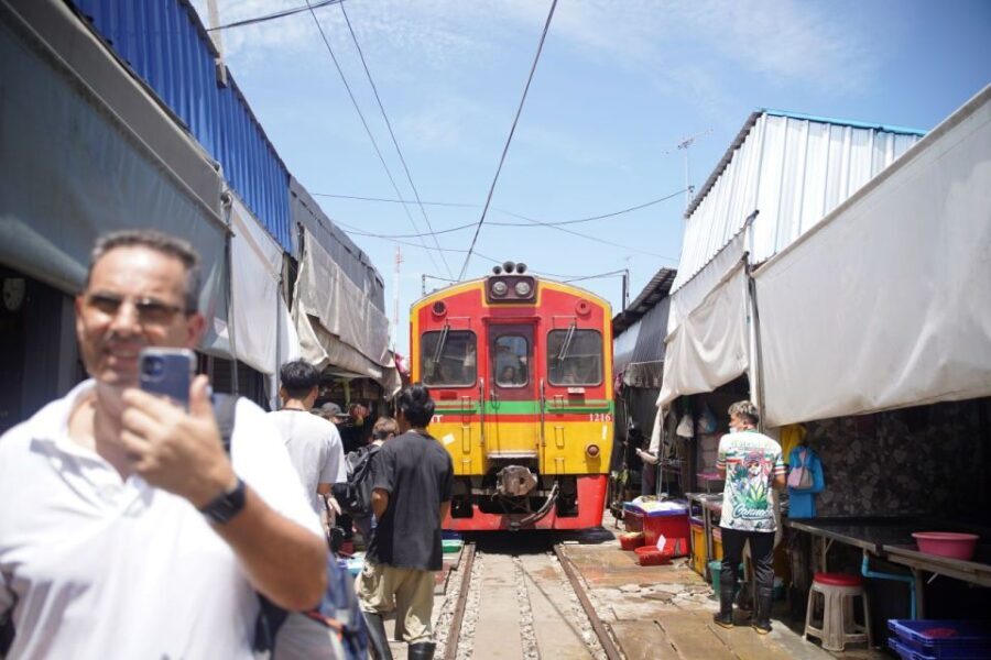 From Bangkok: Floating Market and Ayutthaya Guided Day Tour - Transportation, Timing, and Value