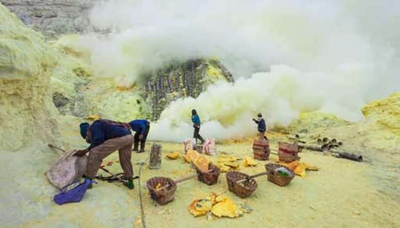 From Banyuwangi: Kawah Ijen Day Tour Without Blue Fire - What’s Included and What’s Not
