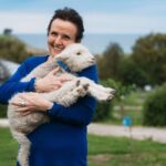 From Christchurch: Sheep Farm Day Trip with Lunch & Winery - Exploring the Sheep Farm