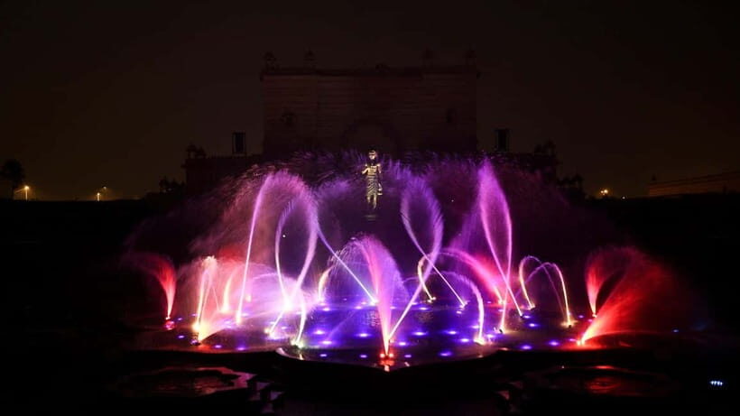 From Delhi: Akshardham Exhibition and Sahaj Anand Water Show - The Water and Light Show: A Visual Feast
