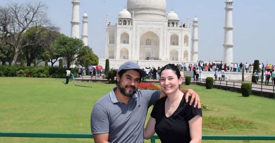 From Delhi: All-Inclusive Taj Mahal Day Tour with transfers - What Sets This Tour Apart