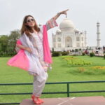 From Delhi: All Inclusive- Taj Mahal Tour by Express Train - Key Points