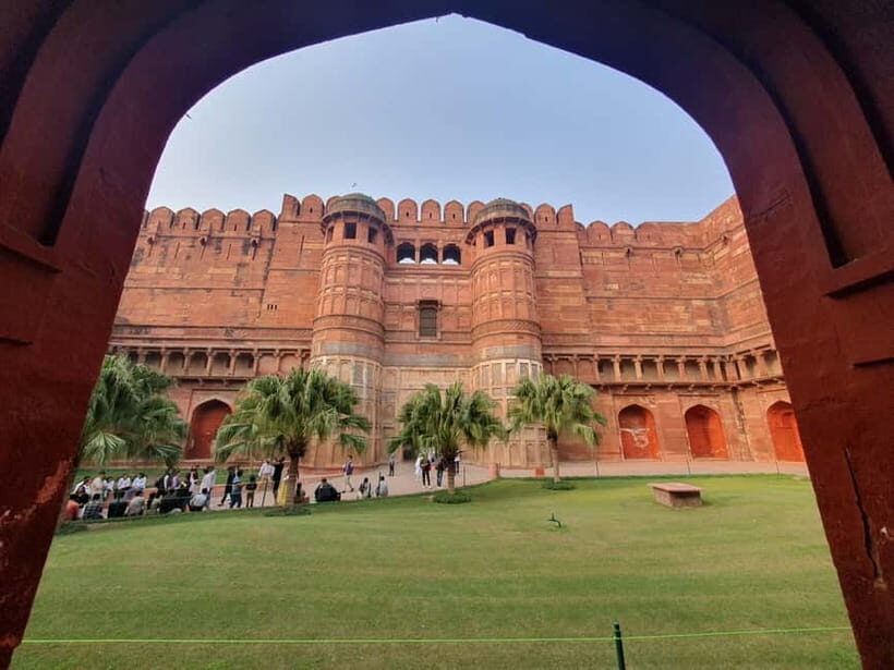 From Delhi: All Inclusive Taj Mahal Tour with Photographer - The Sum Up