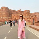 From Delhi: Day Trip to Taj Mahal, Agra Fort and Baby Taj - Visiting the Taj Mahal: The Crown Jewel