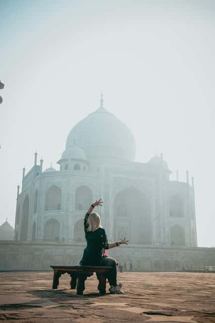 From Delhi: One Day Taj Mahal Tour with Mathura - The Itinerary in Detail