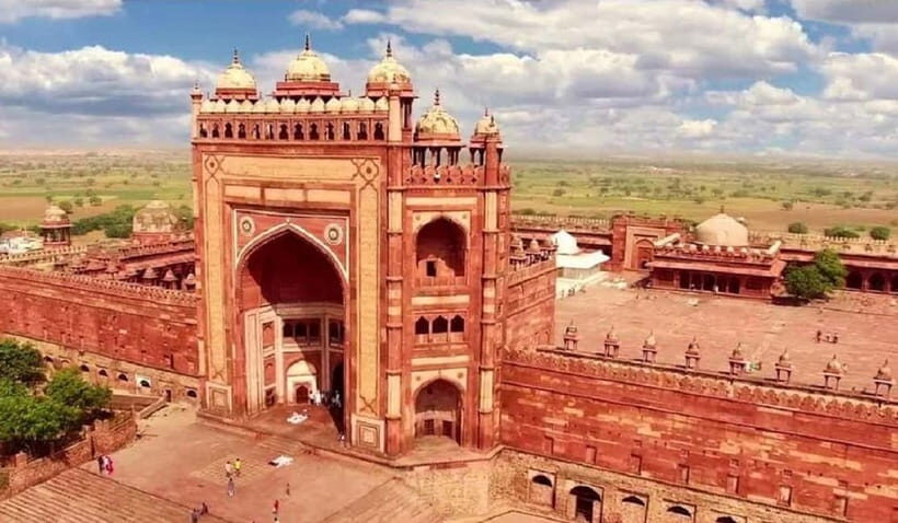 From Delhi: Private Taj Mahal Agra & Fatehpur Sikri Day Tour - What Makes This Tour Stand Out?