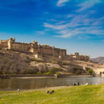 From Delhi: Same Day Guided Jaipur Tour with 5 Star Lunch - Visiting Amber Fort: A Majestic Beginnings