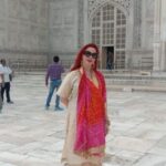 From Delhi: Taj Mahal & Agra Private Day Tour with Transfer - Exploring Agra Fort: A Fortress with Stories