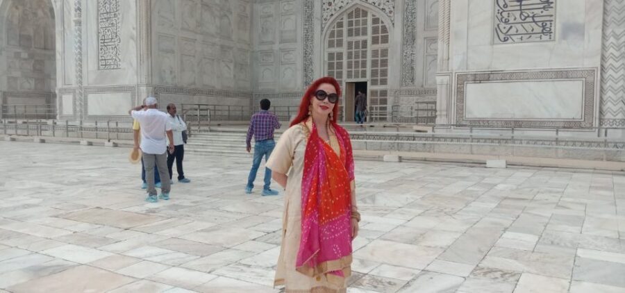 From Delhi: Taj Mahal & Agra Private Day Tour with Transfer - Exploring Agra Fort: A Fortress with Stories