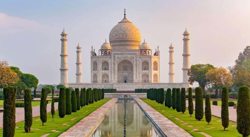 From Delhi: Taj Mahal & Agra Tour by Gatimaan Express Train - Exploring the Taj Mahal: India’s Most Famous Landmark