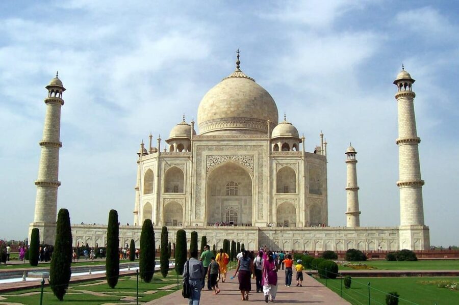 From Delhi: Taj Mahal & Agra Tour by High-Speed Train - Analyzing the Value