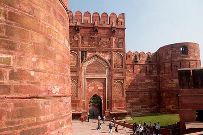 From Delhi: Taj Mahal and Agra Fort Private Day Tour By Car - Who Should Consider This Tour?