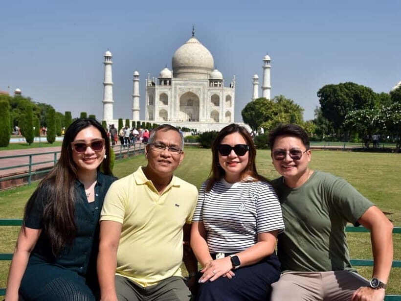 From Delhi: Taj Mahal and Baby Taj Skip-the-Line Tour by Car - An In-Depth Look at the Itinerary