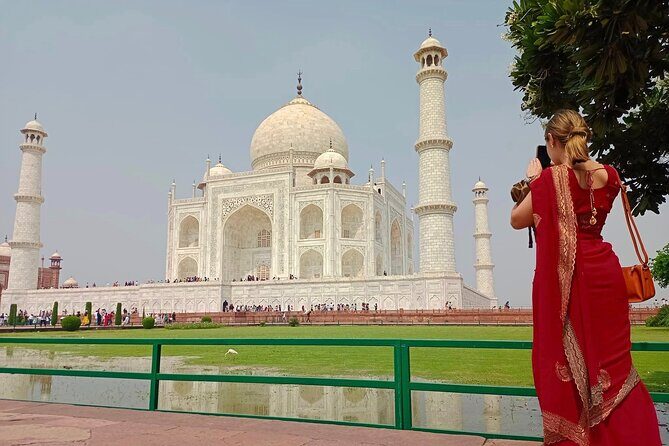 From Delhi : Taj Mahal Photoshoot in Indian Ethnic dresses - What the Tour Includes — and What It Doesn’t