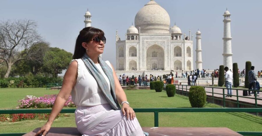 From Delhi: Taj Mahal Sunrise, Agra Fort, Baby Taj and Lunch - How the Tour Delivers Value