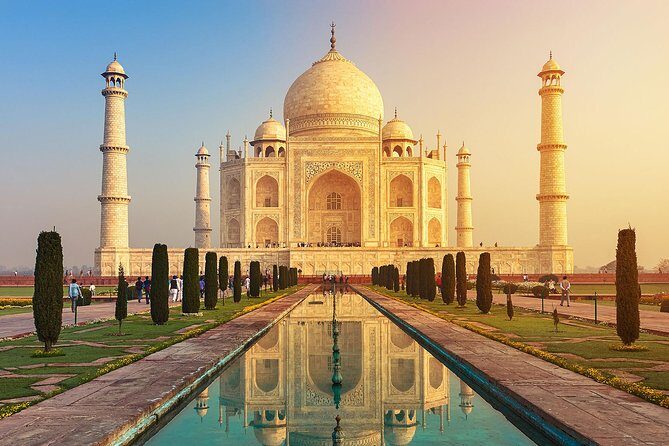 From Delhi: Taj Mahal Sunrise Tour and on return back Old Delhi Walking Tour - Transport and Logistics: Why They Matter