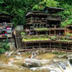 From Ha Noi: 2-Day Sapa and Fansipan Peak Tour with Cable - Fansipan: The Roof of Indochina