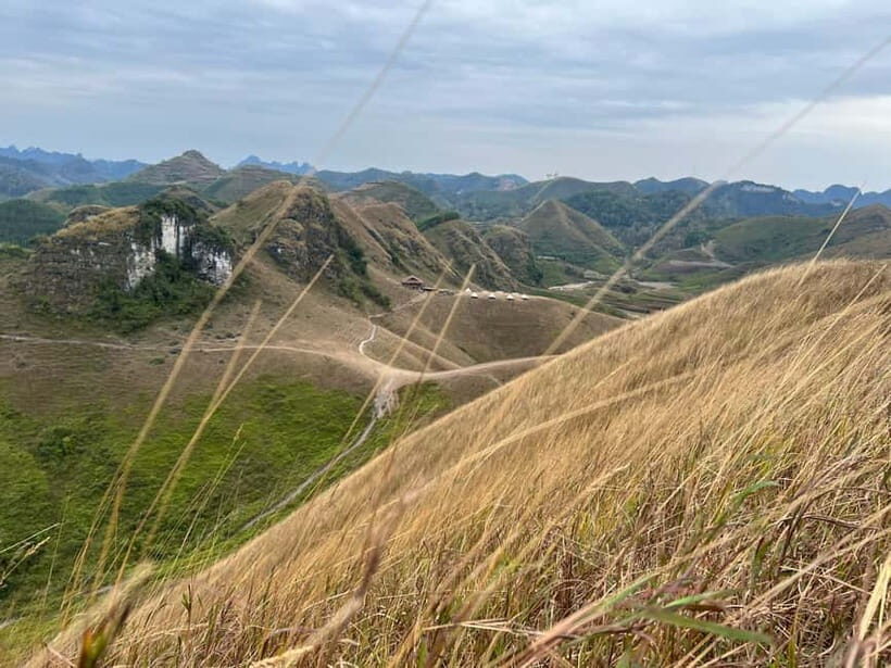 From Hanoi: Ban Gioc falls - Hay Hill- China's Houses 2d/1n - Burning Glass Hill: A Viewpoint Like No Other