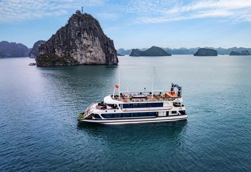 From Hanoi:5-Star Ha Long Bay w Lunch, Kayak, Jacuzzi Cruise - Setting Out from Hanoi: Comfort on the Road