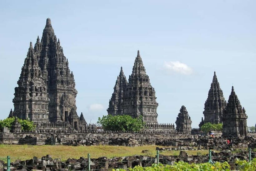 From Jakarta or Bali: Bandung, Yogyakarta, Bromo & Ijen Tour - FAQ