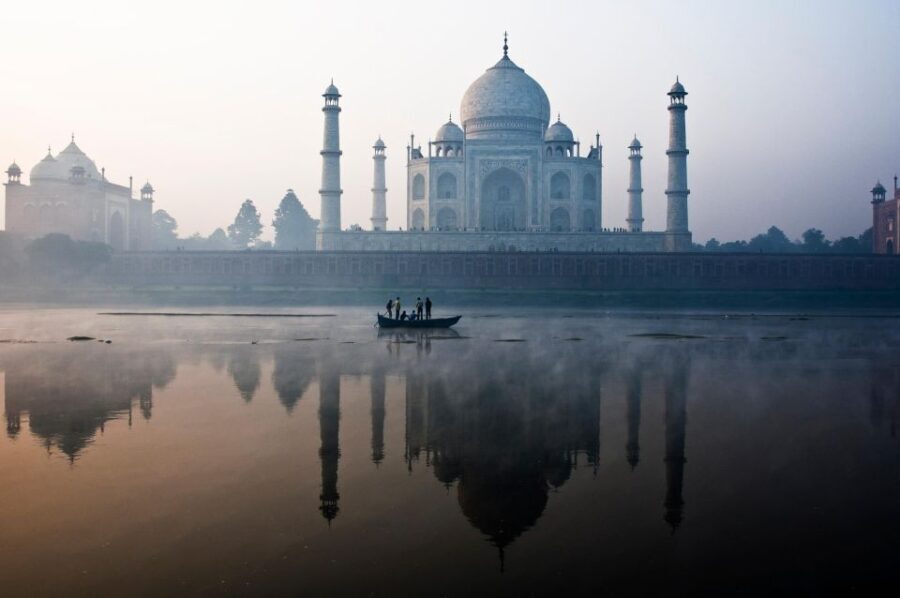From Mumbai: Agra Sightseeing with Taj Mahal Sunrise - Visiting the Taj Mahal: The Heart of the Tour