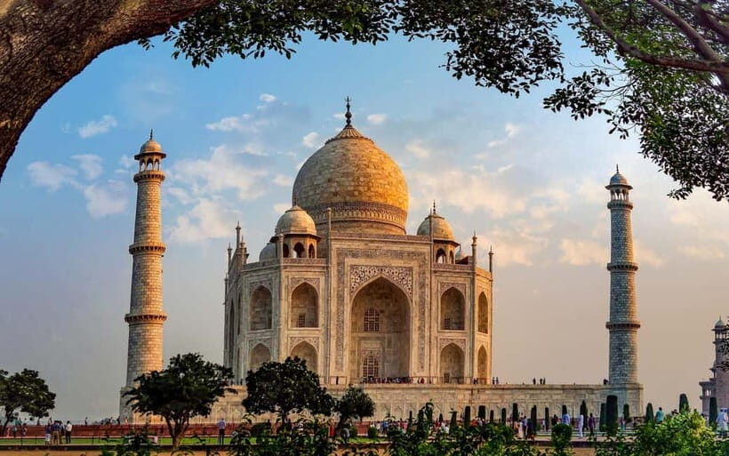 From New Delhi : 2 Days New Delhi & Taj Mahal Guided Tour - What Makes This Tour a Great Deal?