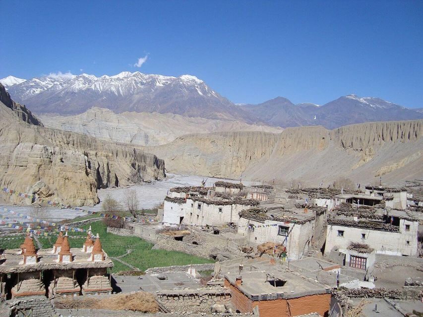 From Pokhara: Short Upper Mustang Guided Trekking 10-Days - Detailed Overview of the Trekking Experience