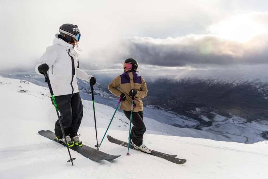 From Queenstown: Cardrona Ski/Snowboard Rentals & Transfer - Gear Rental and Pickup Options