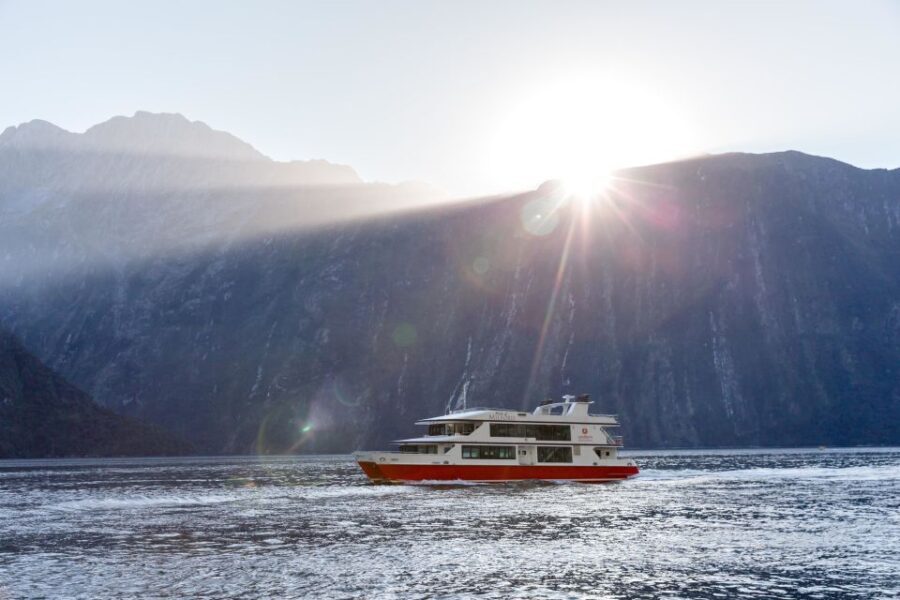 From Te Anau: Milford Sound Premium Bus Tour and Cruise - The Milford Sound Cruise Experience