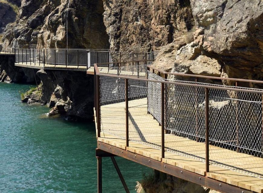 From Wanaka: Lake Dunstan Trail E-Bike Hire & Shuttle - Who Will Love This Experience?