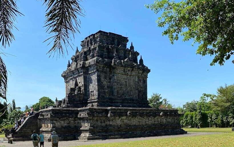 From Yogyakarta: Borobudur, Chicken Church & Mendut Temple - The Chicken Church — A Quirky Landmark