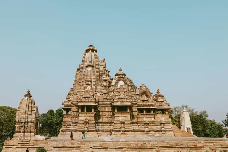 Full-Day Private Guided Temple Tour in Khajuraho - The Itinerary and What to Expect