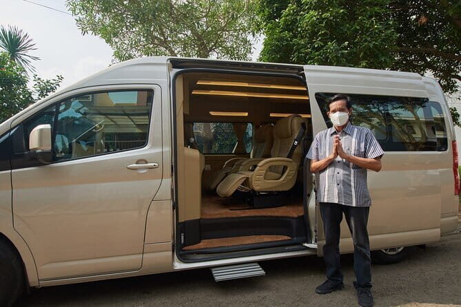 Full Day Private Tour of Jakarta Visit Highlights Places - What Makes This Tour Stand Out?