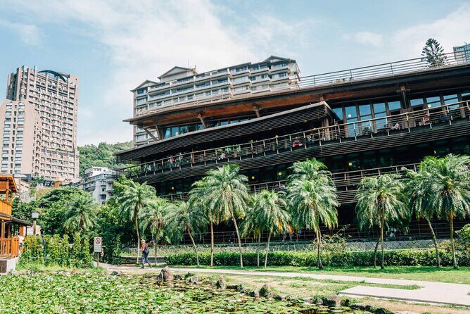 Full Day Tour in National Palace Museum, Beitou and Dadaocheng - Practical Details and Value