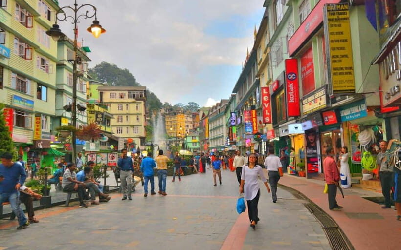 Gangtok: Guided Walking Tour with Ridge Park & Monastery - Final Thoughts: Who Is This Tour For?