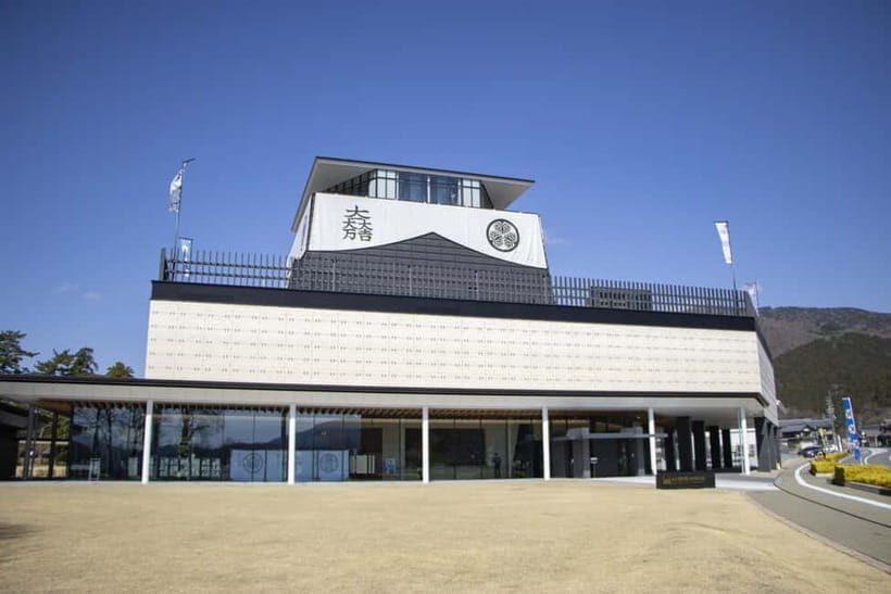 Gifu: Sekigahara Samurai Battlefields & Museum Guided Tour - The Experience of Walking the Battlefield