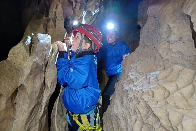 Go Caving & Explore Castle Hill (Small Group Tour) - Transportation and Group Size