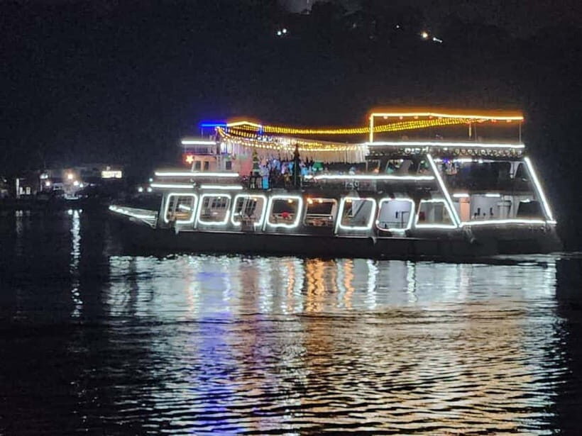 Goa: Cruise with Hotel Transfers, 2 Beers, DJ, and Dinner - The Value of the Experience