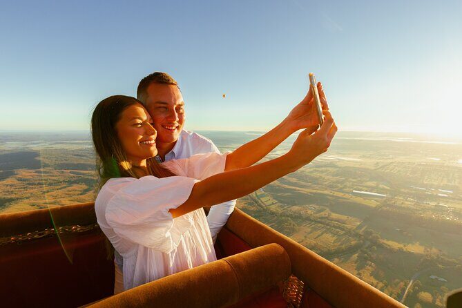 Gold Coast HotAir Balloon + Vineyard Breakfast + Transfers - The Itinerary in Detail