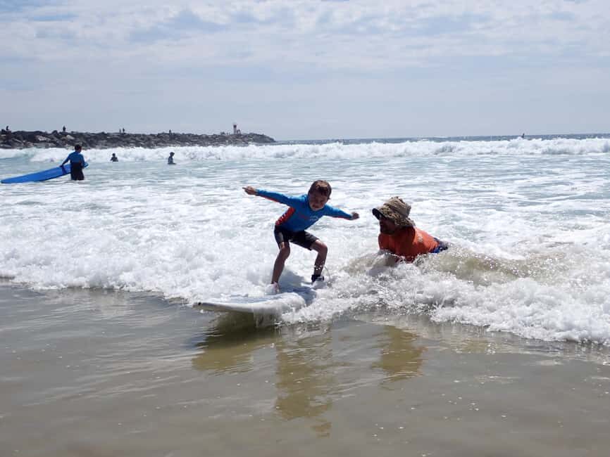 Gold Coast: Kids-Only Beginner Surf Lesson (Ages 6-12) - Who Can Join?