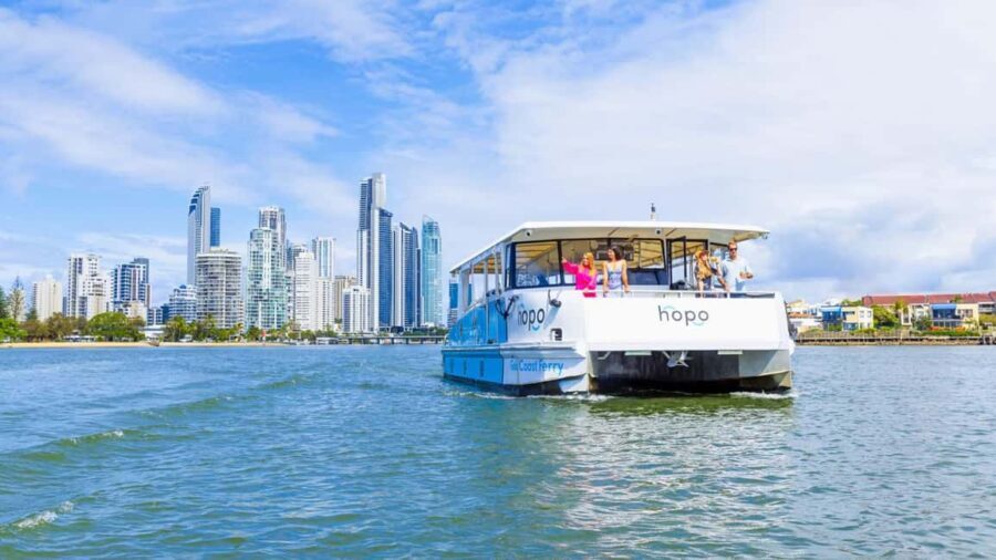 Gold Coast: Sightseeing Hop-on Hop-off Cruise - What to Expect on the Tour