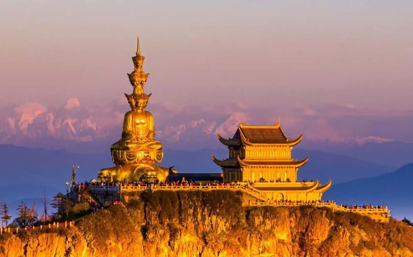 Golden Buddha & Cloud Sea: Emei Mountain Private Tour - What Makes This Tour Stand Out?