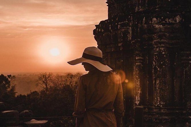 Grand Tour and Banteay Srei Group Tour - Transportation and Facilities: What’s Included?