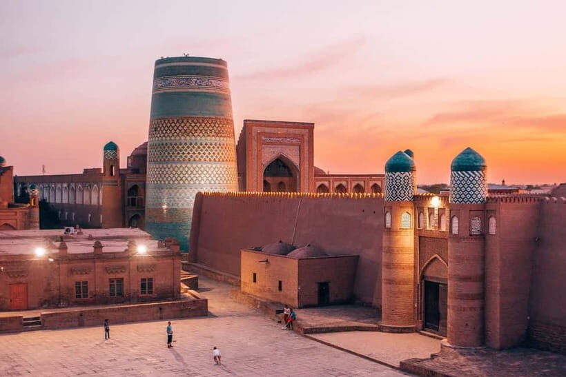 Guided tour around Khiva - The Authentic Experience of Khiva’s Markets and Architecture