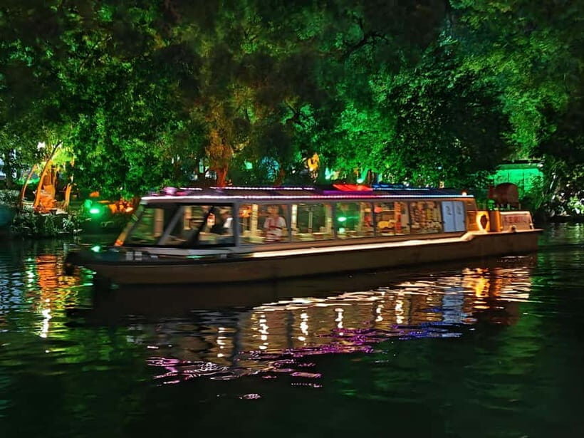 Guilin: Night Cruise on Two Rivers & Four Lakes with Lights - Analyzing the Value for Money