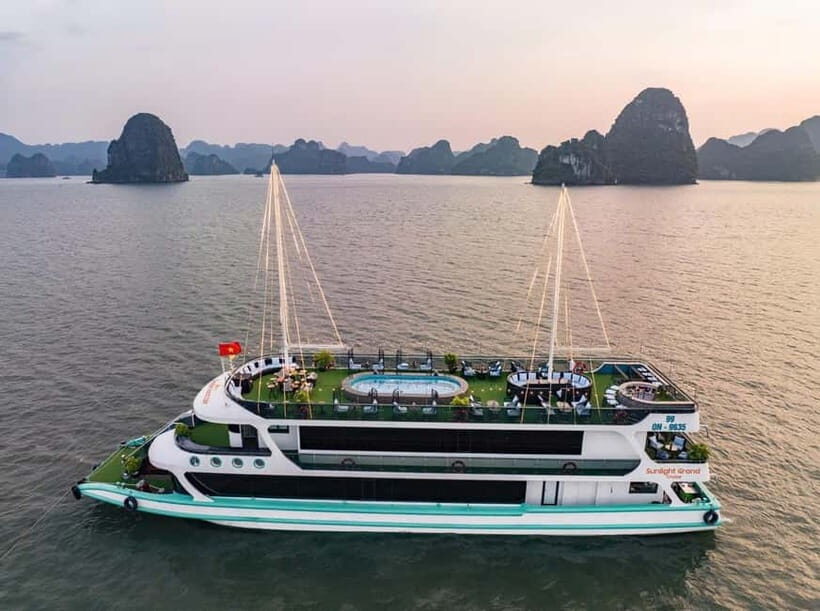 Ha Long Bay: Day Trip by 5 star Cruise, Kayaking & Swimming - What Makes This Tour Stand Out?