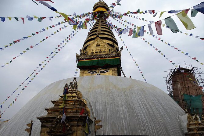 Half day Sightseeing of Kathmandu City and Swyambhunath Stupa - Authentic Experiences and Local Insights
