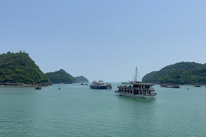 Halong Bay Full-Day Luxury Cruise Tour From Hanoi Old Quarter - The Itinerary: How the Day Unfolds