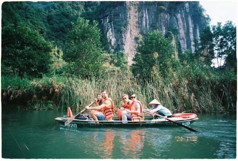 Hanoi: Bai Dinh Pagoda, Mua Cave, Trang An Tour BEST SELLER - A Scenic Boat Ride in UNESCO Heritage Site Trang An